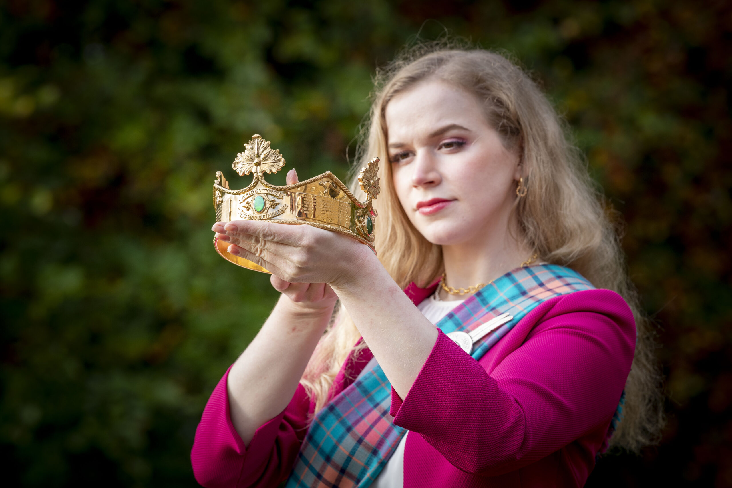 Scotland’s clans unite to ‘crown’ first Buchanan chief for 340 years ...