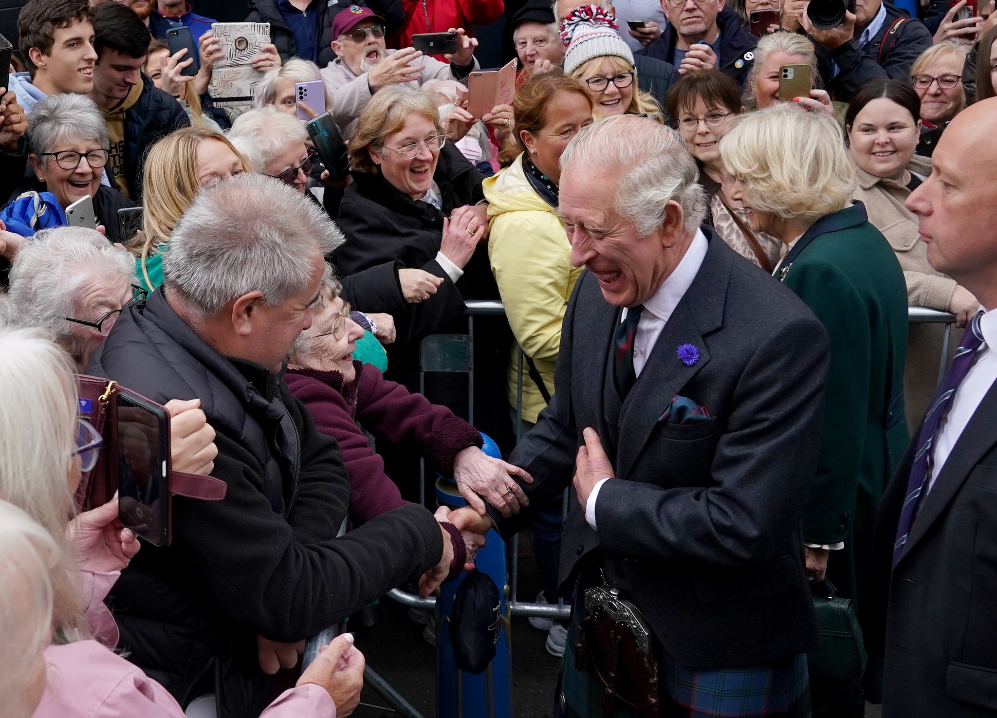 Scottish Secretary attends ceremony to mark Dunfermline’s new city ...