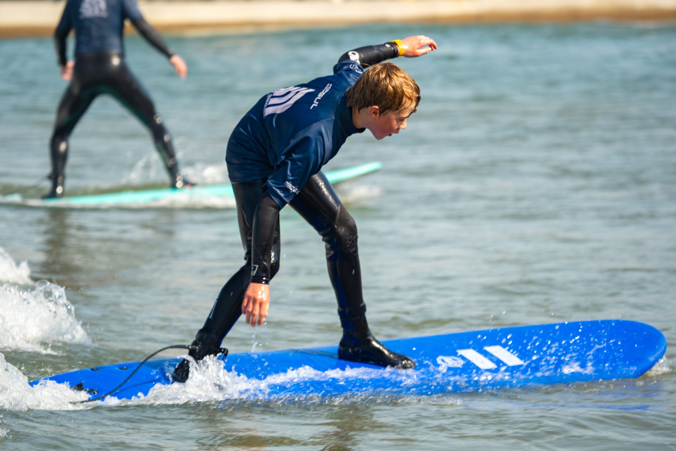 Free Surf Lessons for Kids at Europe’s Largest Inland Surf Resort – The ...