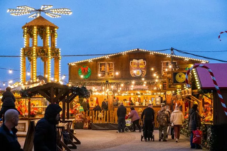 Magical Winter Village to light up Fort Kinnaird this Christmas – The ...