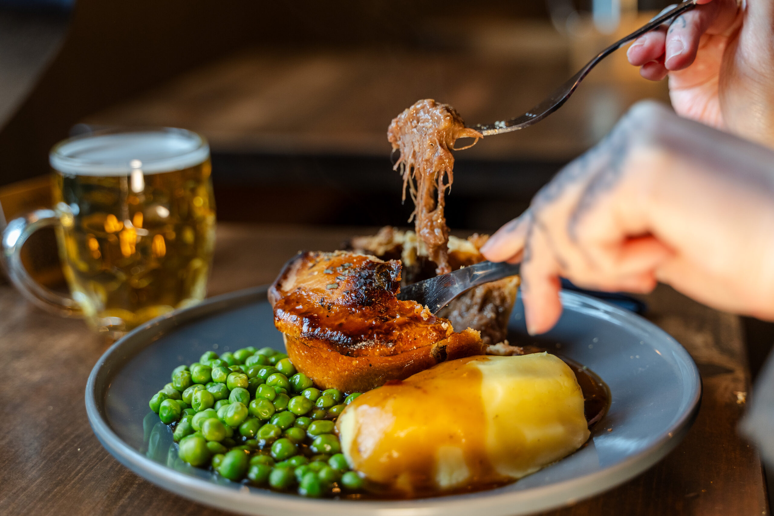 New Scottish pie dinner at John’s Coffee House & Tavern – The NEN ...