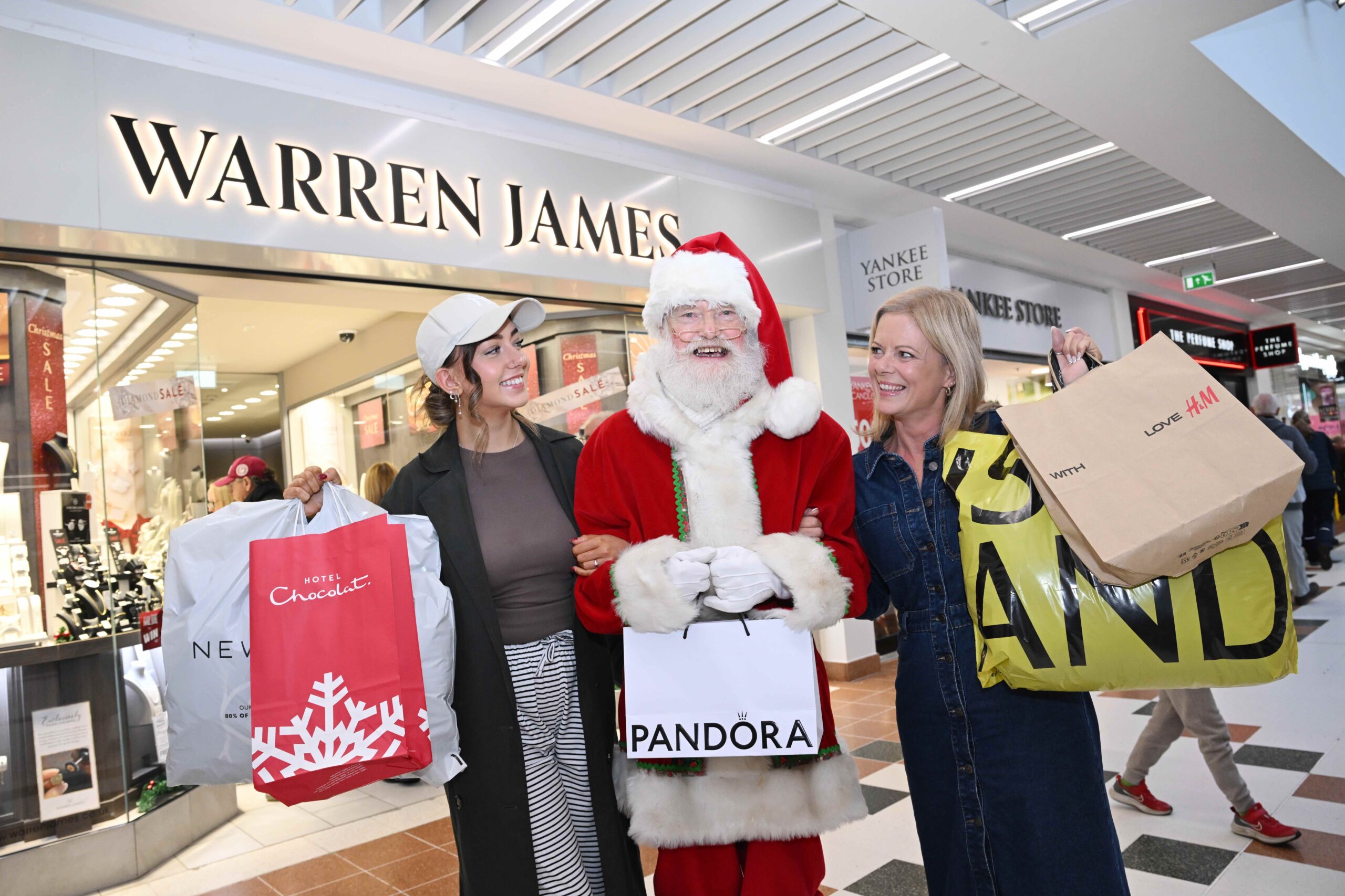 Santa joins visitors at busy shopping centre – The NEN – North ...